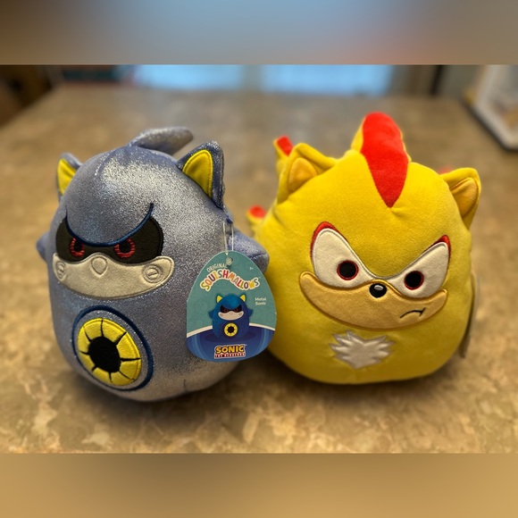 Squishymallows | Toys | Squishymallows Sonic Hedgehog Super Shadow ...